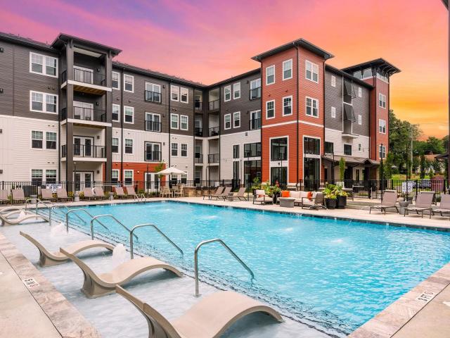 3 BR, 2 BA Apartment 1000 Village Mill Unit 2404, Greer, SC 29651