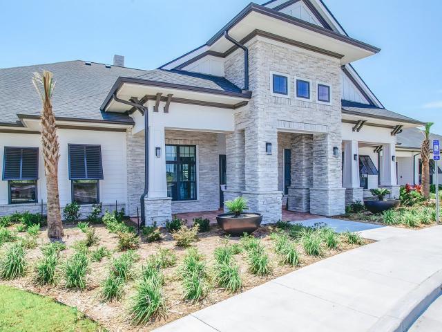 3 BR, 2 BA Apartment 1000 Vintage Brunswick Circle Unit 2201, Brunswick, GA 31525