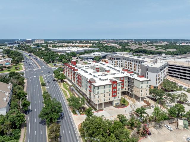 3 BR, 2 BA Apartment 10010 North Capital of Texas Highway Unit 529, Austin, TX 78759