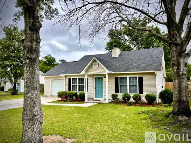 3 BR, 2 BA Apartment 1002 Gordon Woods Rd, Wilmington, NC 28411
