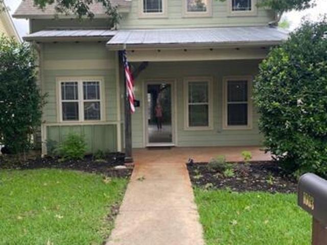 3 BR, 2 BA Apartment 1003 Holden Street, Glen Rose, TX 76043