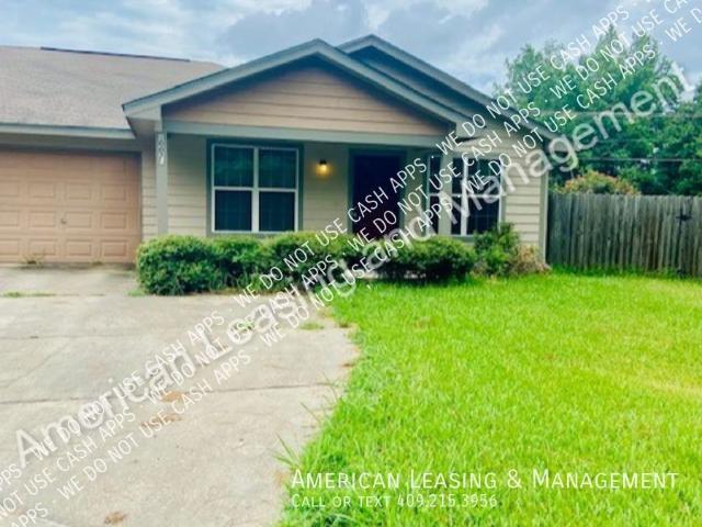 3 BR, 2 BA Apartment 1007 Cunningham Dr, Lufkin, TX 75901