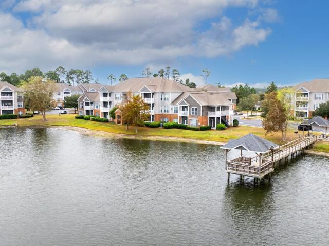 3 BR, 2 BA Apartment 100 Odyssey Lake Dr Unit 3306, Brunswick, GA 31525