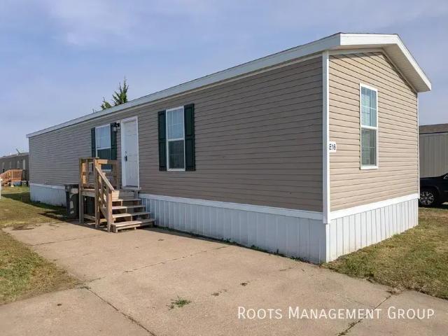 3 BR, 2 BA Apartment 1010 Reservation Rd # E16, Hays, KS 67601