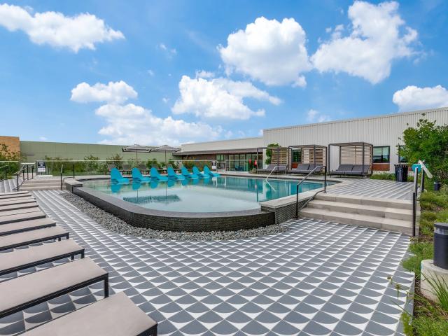 3 BR, 2 BA Apartment 1011 Springdale Rd, Austin, TX 78721