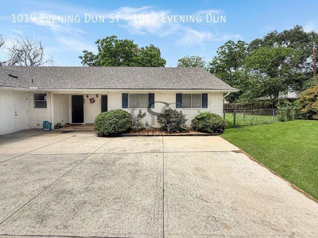 3 BR, 2 BA Apartment 1019 Evening Dun St, San Antonio, TX 78213