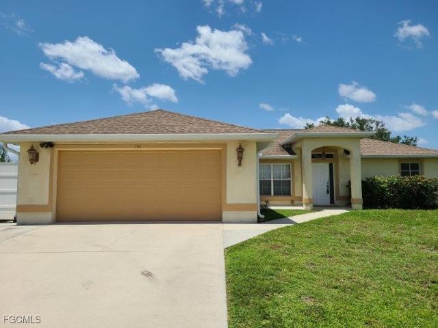 3 BR, 2 BA Apartment 101 Northwest 13th Street, Cape Coral, FL 33993