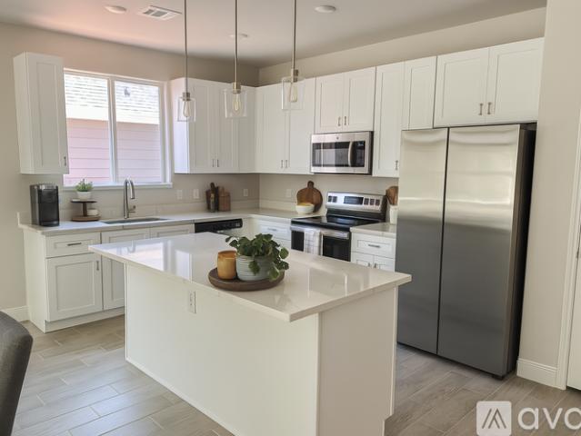 3 BR, 2 BA Apartment 1023 Mustang Trail, Granbury, TX 76049