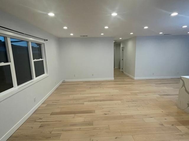 3 BR, 2 BA Apartment 1029 W 160 St, Gardena, CA 90247