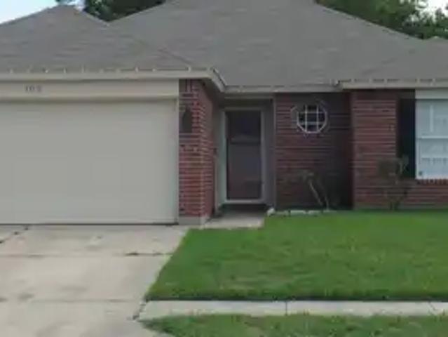 3 BR, 2 BA Apartment 102 Clydesdale Ln, Victoria, TX 77904