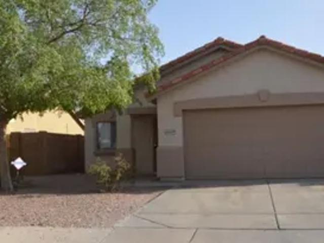 3 BR, 2 BA Apartment 10439 E Azalea Ave, Mesa, AZ 85208