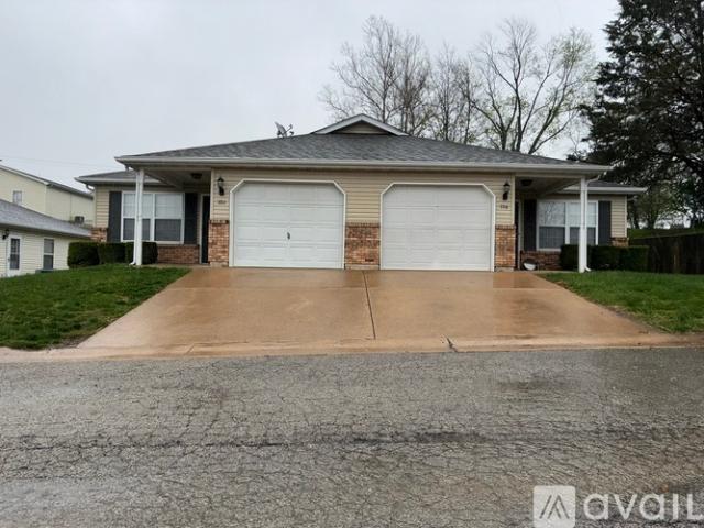 3 BR, 2 BA Apartment 104 Brook Drive, Unit 104, Union, MO 63084