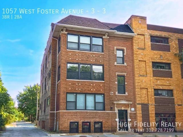 3 BR, 2 BA Apartment 1057 West Foster Avenue 3, Chicago, IL 60640