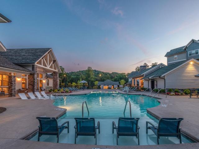 3 BR, 2 BA Apartment 105 Exchange Cir Unit 120 201, Asheville, NC 28806