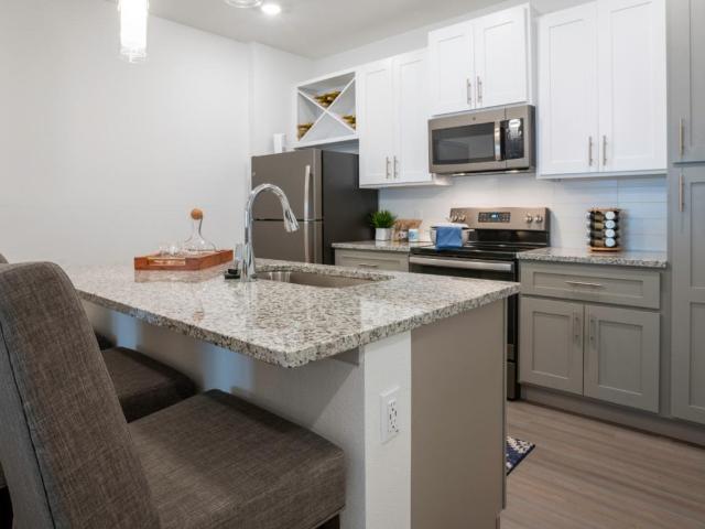 3 BR, 2 BA Apartment 105 Serenity Loop Unit 207, Lake Wales, FL 33859