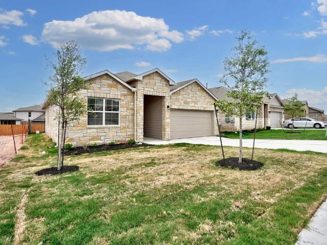 3 BR, 2 BA Apartment 10600 Seguin St, Austin, TX 78754