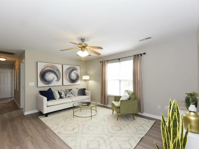3 BR, 2 BA Apartment 10638 Missoula Way Unit 10601, Knoxville, TN 37932