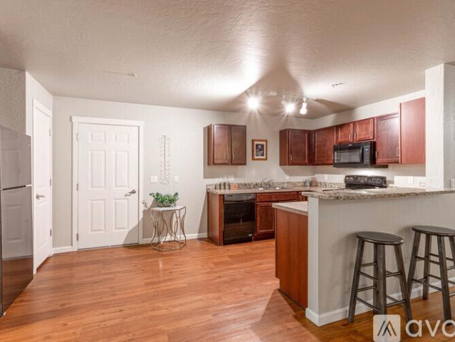 3 BR, 2 BA Apartment 1065 W Rustic Lodge Dr, Unit 101, Coeur D'Alene, ID 83815