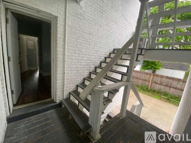 3 BR, 2 BA Apartment 10703 Lee Ave, Unit 7, Cleveland, OH 44106