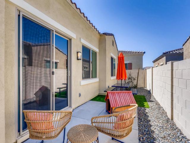 3 BR, 2 BA Apartment 10770 West Highland Avenue Unit 069, Phoenix, AZ 85037