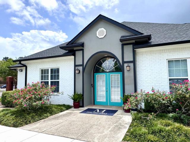3 BR, 2 BA Apartment 10888 Buddy Ellis Rd Unit 8 064, Denham Springs, LA 70726