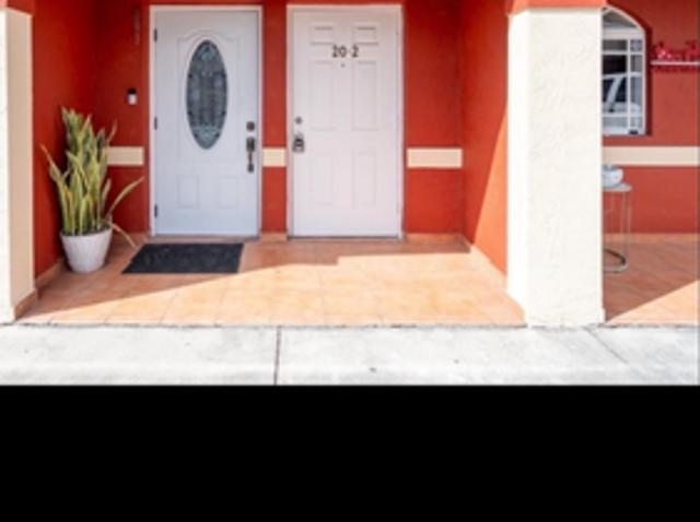 3 BR, 2 BA Apartment 10903 W Okeechobee Rd, Unit 202, Hialeah Gardens, FL 33018