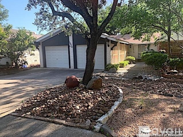 3 BR, 2 BA Apartment 10919 Whisper Valley Street, San Antonio, TX 78230