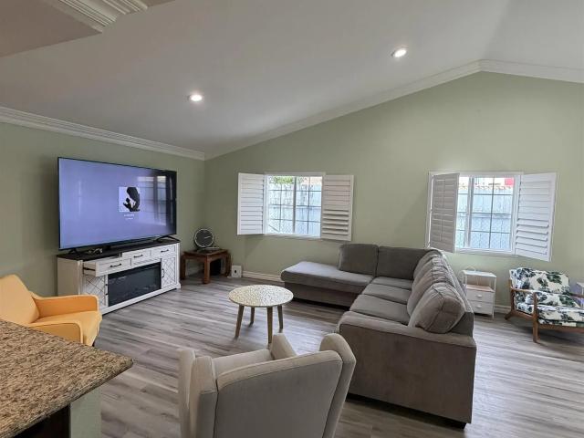 3 BR, 2 BA Apartment 1095 Stillwell Avenue, San Diego, CA 92114