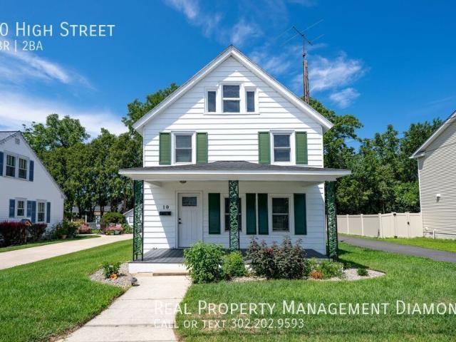 3 BR, 2 BA Apartment 10 High Street, Harrington, DE 19952
