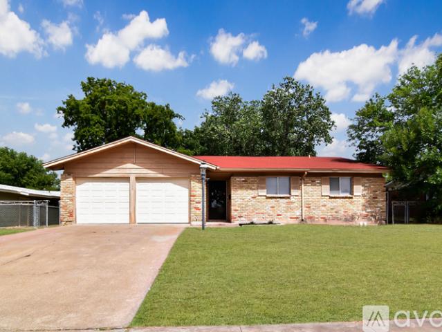 3 BR, 2 BA Apartment 1108 Ridgeway Dr, Killeen, TX 76549