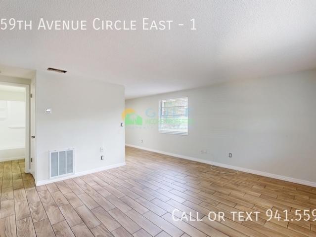 3 BR, 2 BA Apartment 1109 59th Avenue Circle East 1, Bradenton, FL 34203