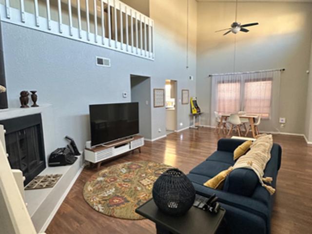 3 BR, 2 BA Apartment 11116 Paris Avenue Northeast, Albuquerque, NM 87111