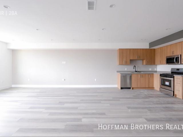 3 BR, 2 BA Apartment 11155 Huston St, North Hollywood, CA 91601