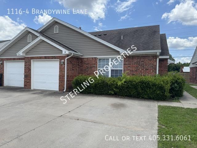 3 BR, 2 BA Apartment 1116 4 Brandywine Lane, Norman, OK 73071
