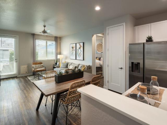 3 BR, 2 BA Apartment 11175 West Roosevelt Street Unit 87 87, Avondale, AZ 85323