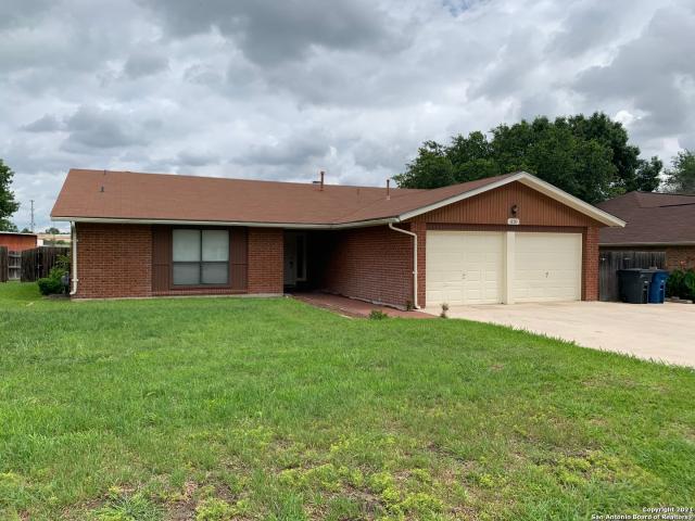 3 BR, 2 BA Apartment 1120 Tumbleweed Dr, New Braunfels, TX 78130