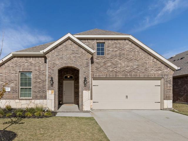 3 BR, 2 BA Apartment 11217 Delta Dr, Aubrey, TX 76227