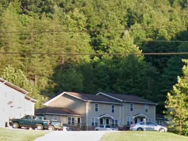3 BR, 2 BA Apartment 1121 W Main Street, West Liberty, KY 41472