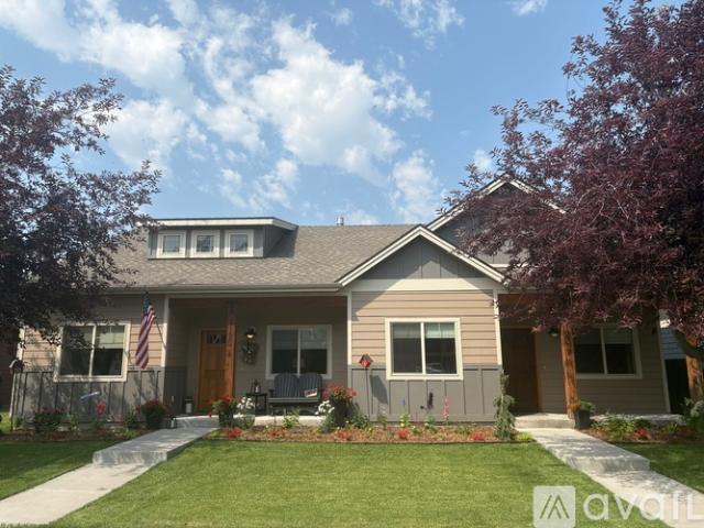 3 BR, 2 BA Apartment 1123 Forestglen Drive, Unit Unit B, Bozeman, MT 59718