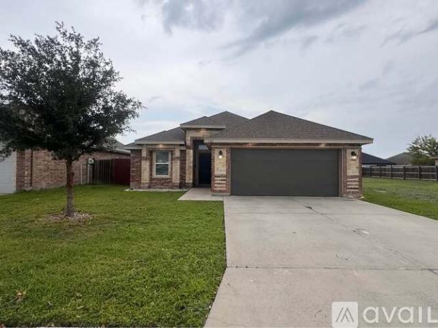 3 BR, 2 BA Apartment 1126 Grandeur Drive, Alamo, TX 78516