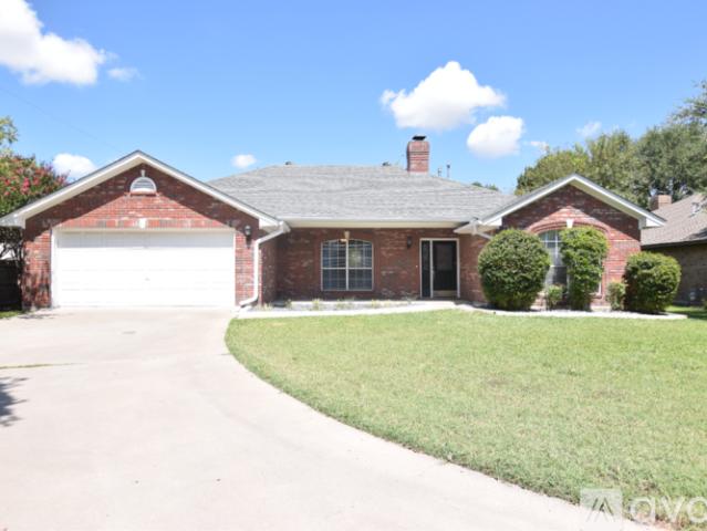 3 BR, 2 BA Apartment 112 Tiger Cir, Temple, TX 76502