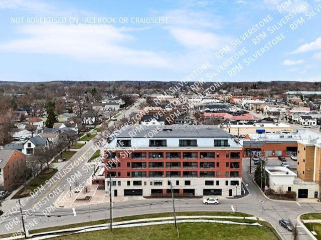 3 BR, 2 BA Apartment 112 Walnut Blvd, Rochester, MI 48307