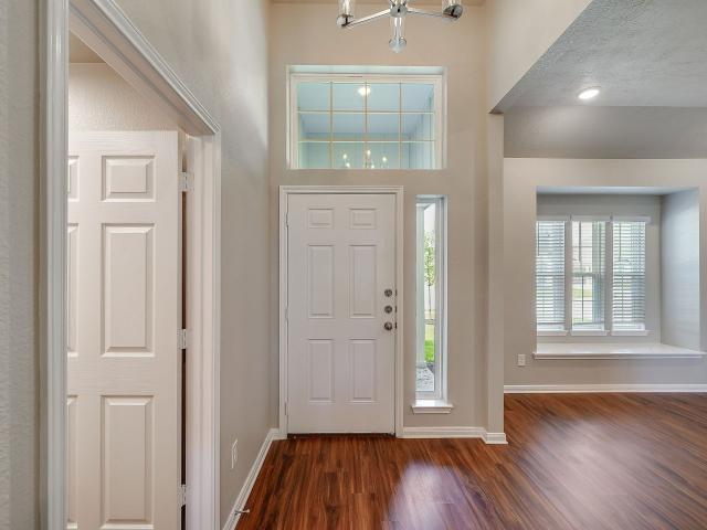 3 BR, 2 BA Apartment 1130 Tomball Downs Drive Unit 1042, Tomball, TX 77375