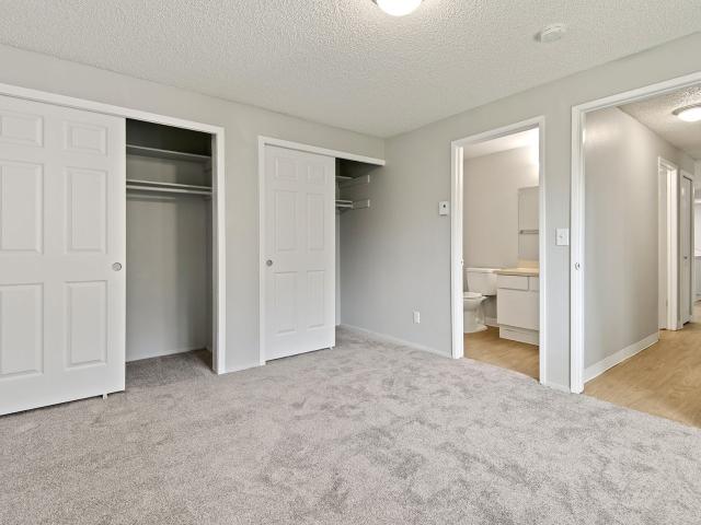 3 BR, 2 BA Apartment 11328 Southeast Kent Kangley Road Unit J101, Kent, WA 98030