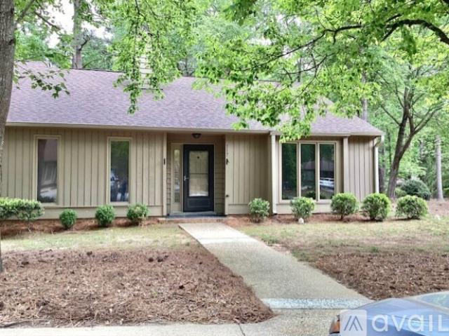 3 BR, 2 BA Apartment 117 Gristmill Ln, Unit 117, Chapel Hill, NC 27514