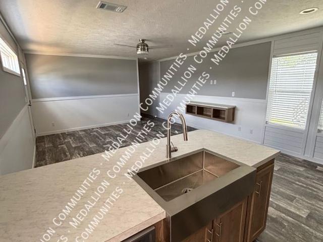 3 BR, 2 BA Apartment 117 Ridge View, College Station, TX 77845
