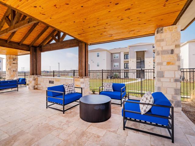 3 BR, 2 BA Apartment 11401 Harp Ln Unit 1618, Haslet, TX 76052