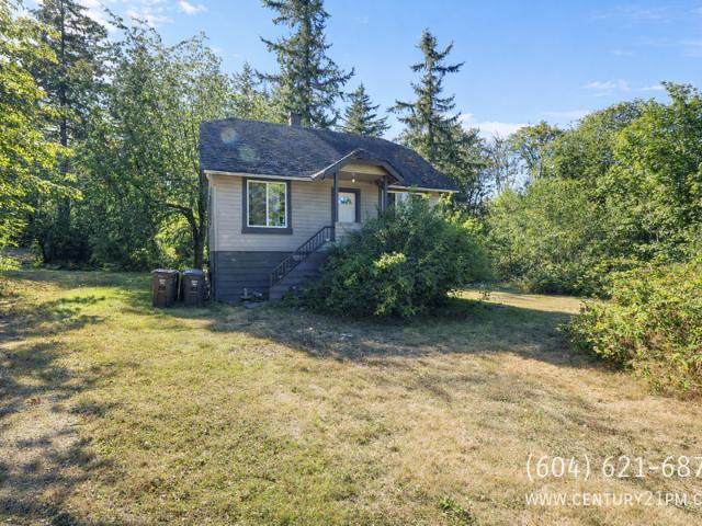 3 BR, 2 BA Apartment 11431 142 St, Surrey, BC V3R 3L2