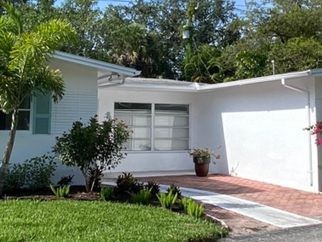 3 BR, 2 BA Apartment 1147 Milano Dr, Naples, FL 34103