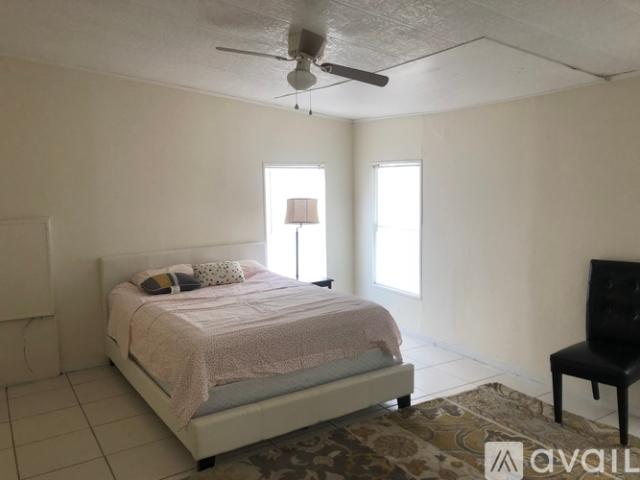 3 BR, 2 BA Apartment 11506 Mc Mullen Road, Riverview, FL 33569